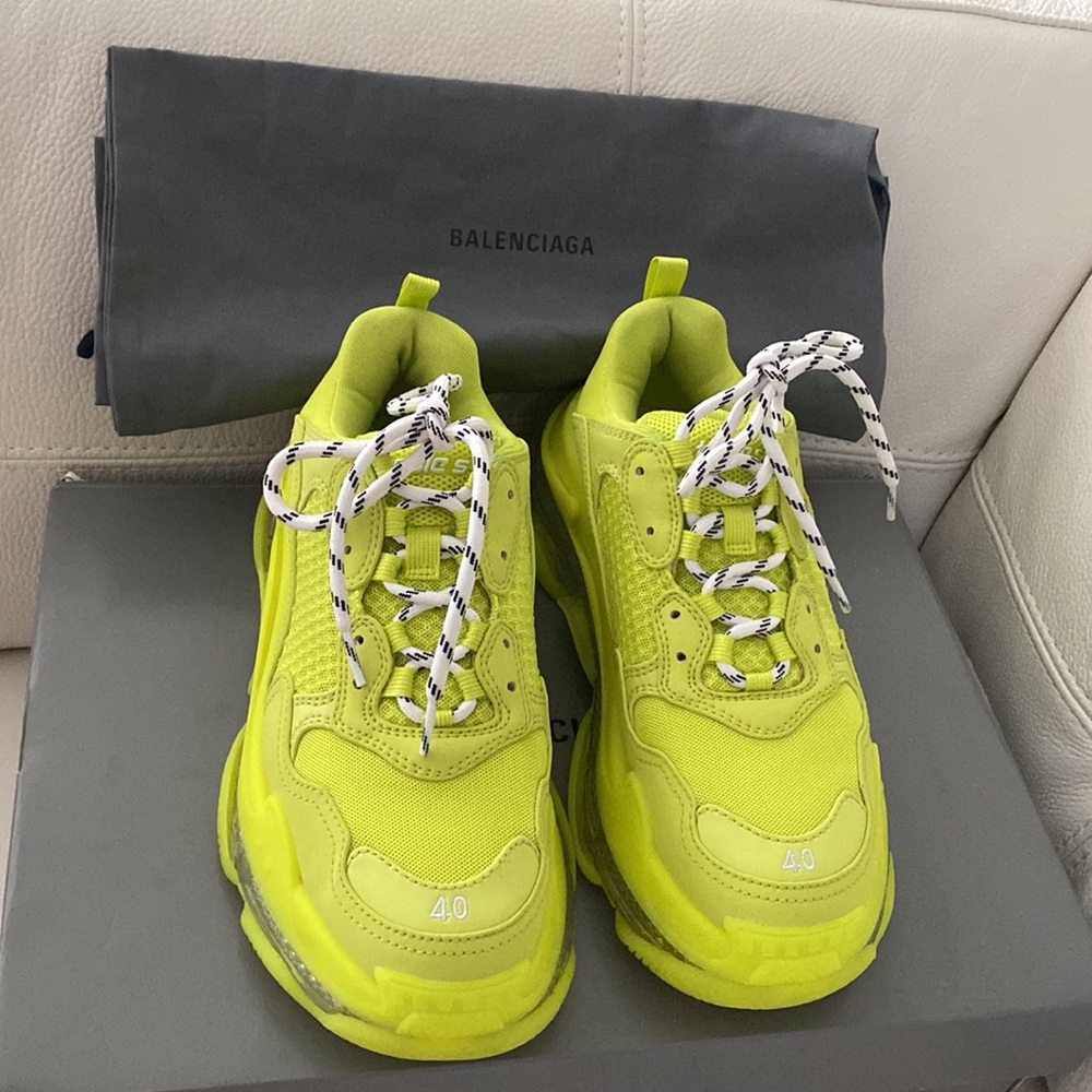 Balenciaga Fluorescent Yellow Triple S Sneakers - Gem